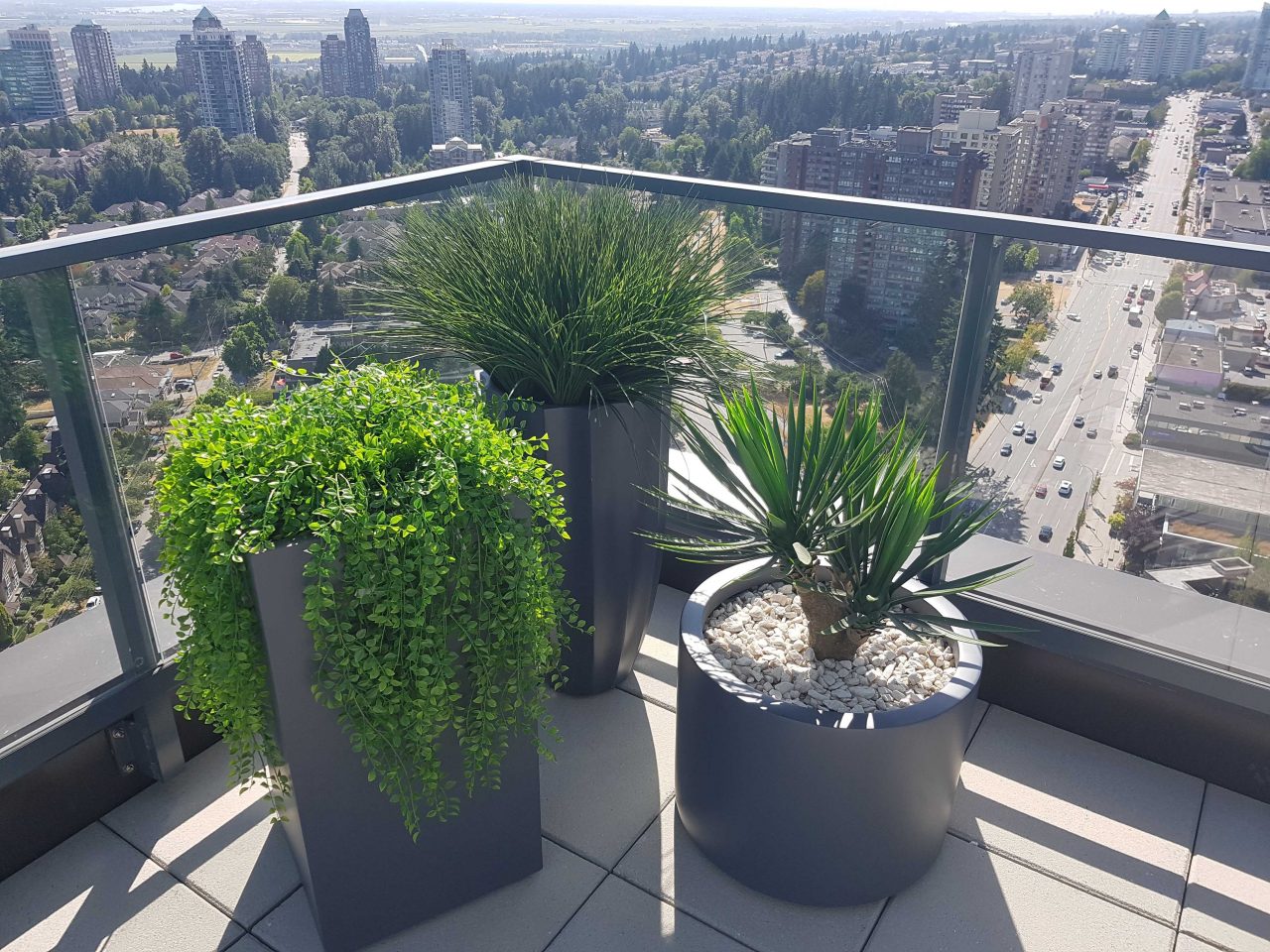 Custom Design Greenery | Greenscape Design & Decor